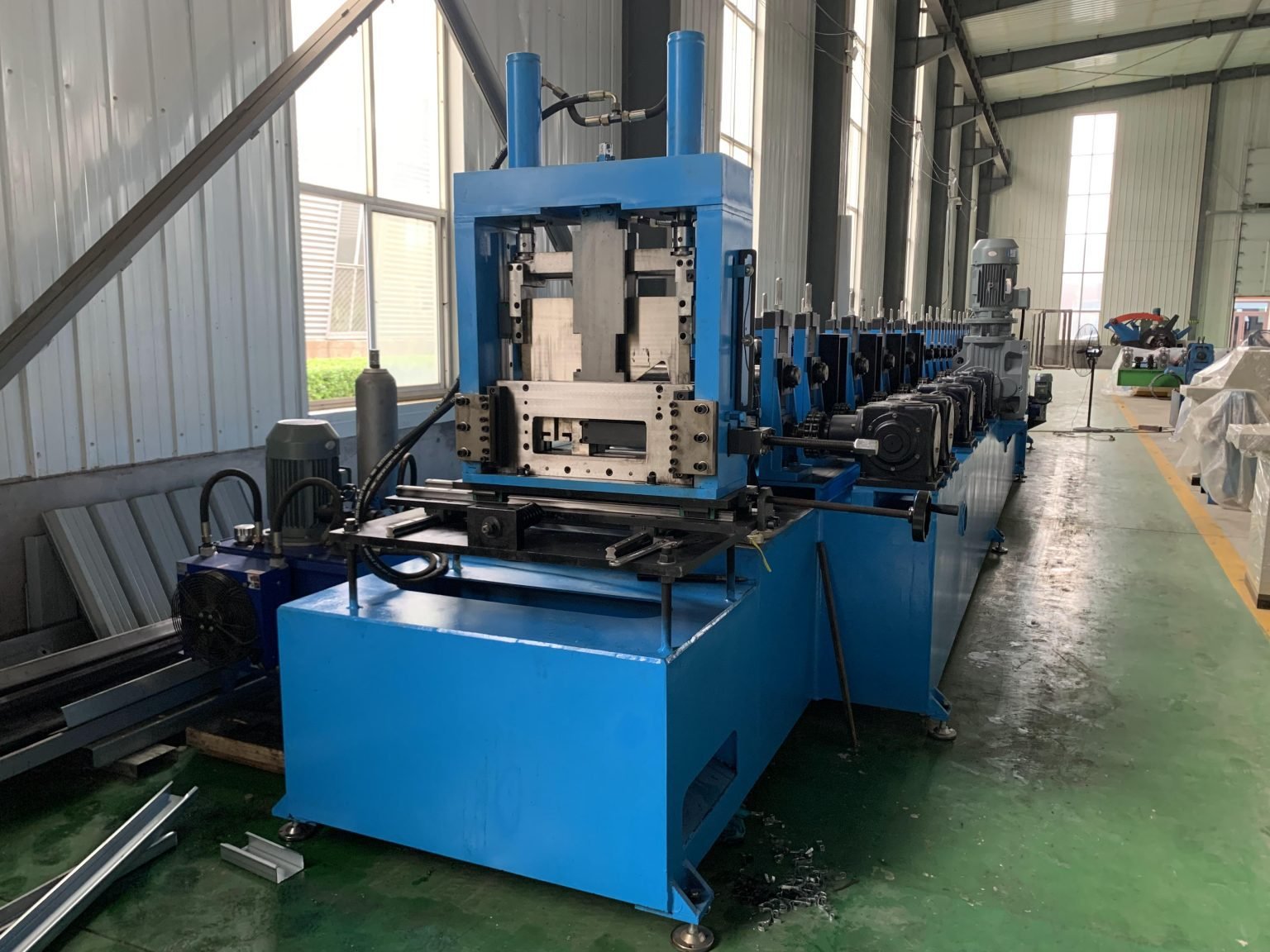 Purlin roll forming machine leads the innovation of smart greenhouse ...